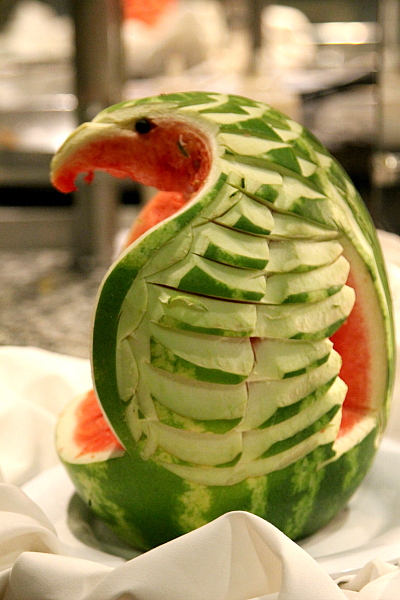 Watermelon Carving Designs...Amazing! - Momdot.com Watermelon Carving Designs...Amazing! - Momdot.com