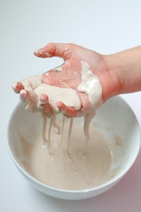 Homemade Quicksand : DIY Kids Activity