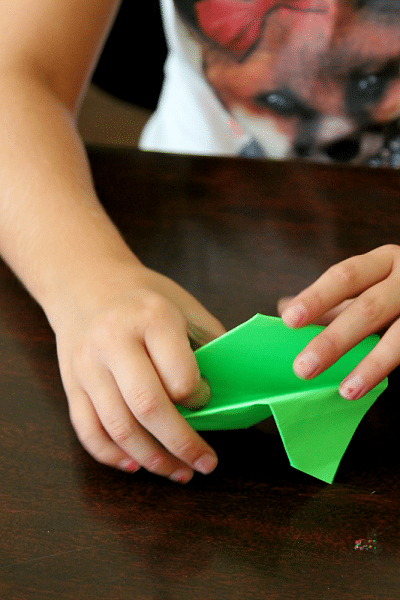 Crayon Boats : Papercrafting