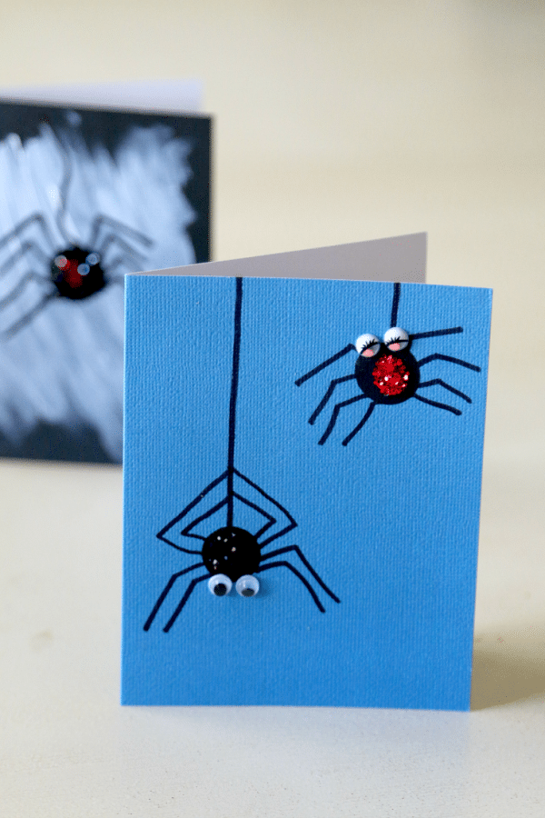Fingerprint Spider Art ( Kids love this!) - Momdot.com