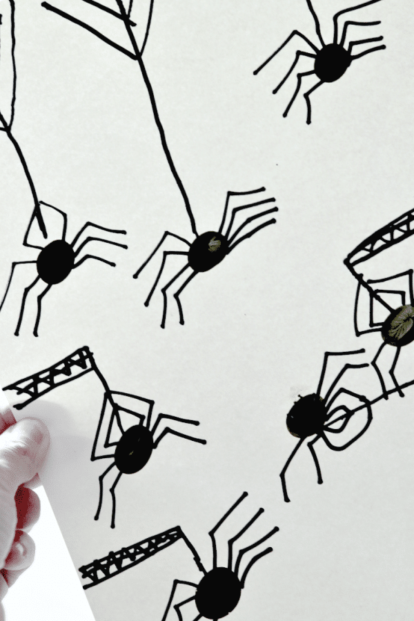 Fingerprint Spider Art ( Kids love this!) - Momdot.com