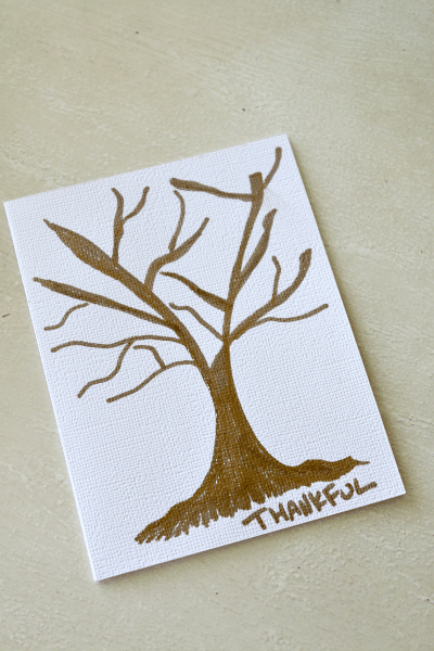 Fingerpainting a Fall Tree - Momdot.com