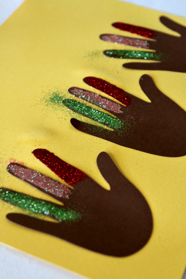 Turkeys Go On Strike : Hand Print Turkey