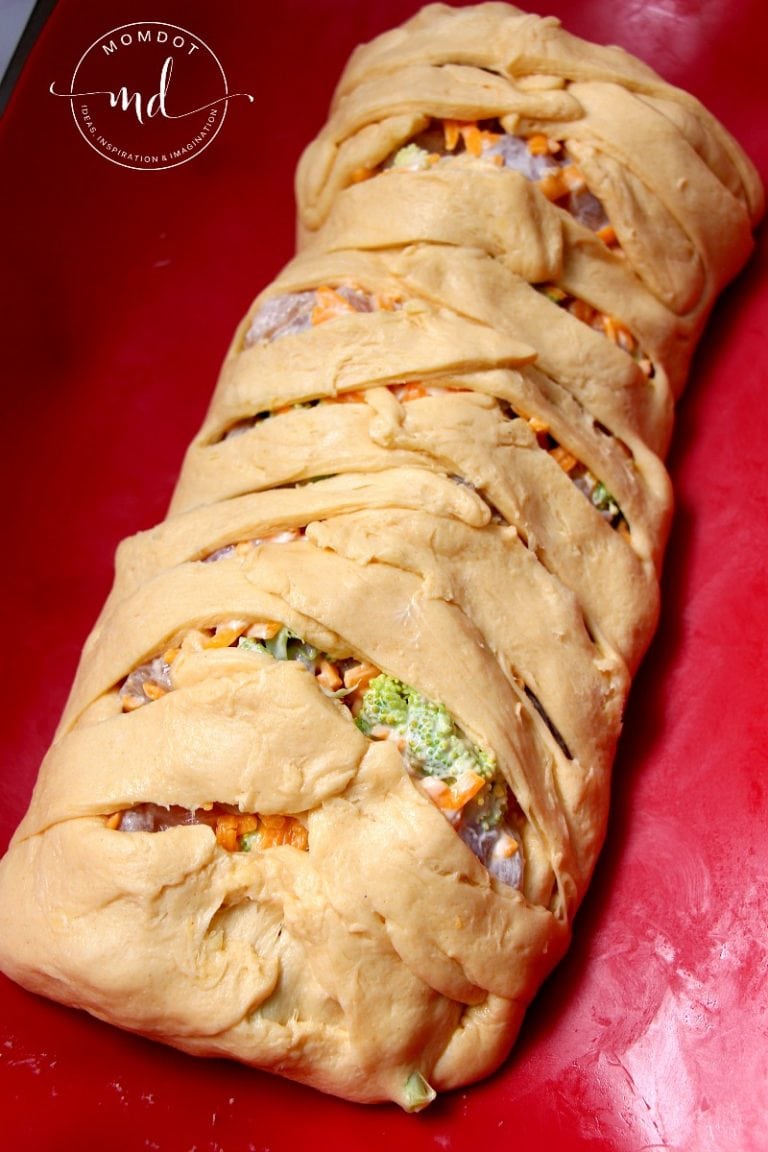 Chicken Broccoli Braid with Pillsbury Crescent Rolls