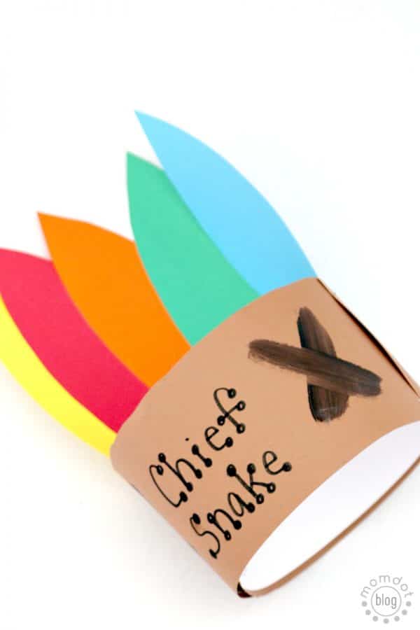 Chief Headdress : DIY Thanksgiving Native American Headband - Momdot.com