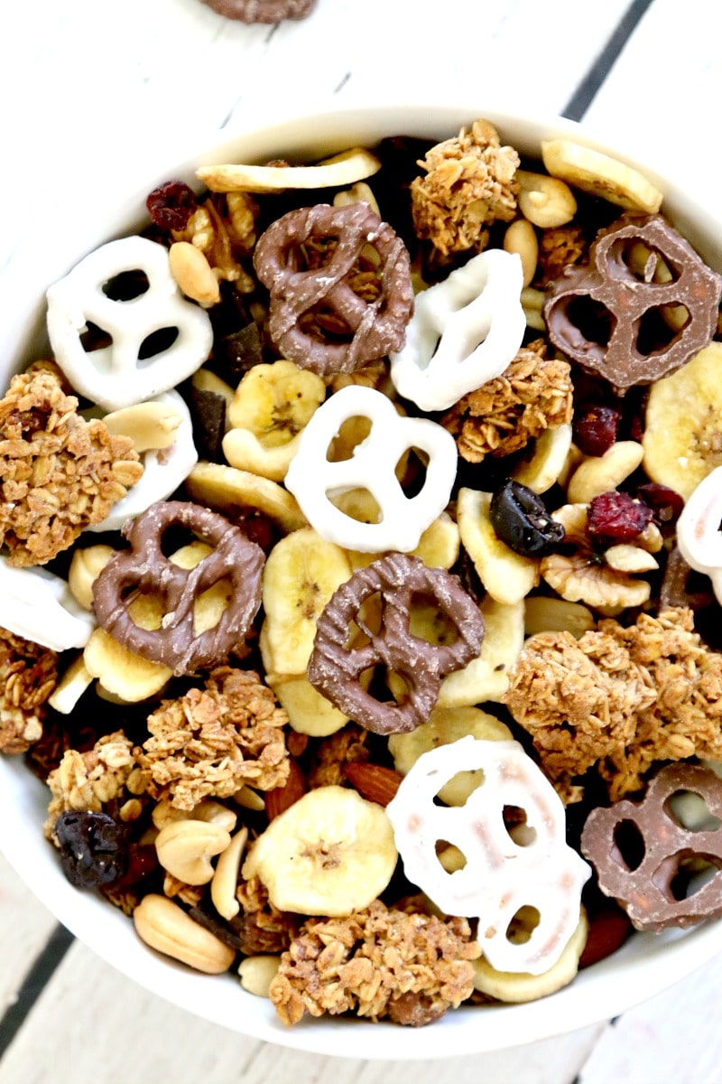 Trail Mix Travelers: Snack Hack! - Momdot.com