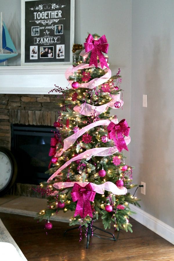 Breast Cancer Awareness Christmas Tree - Momdot.com