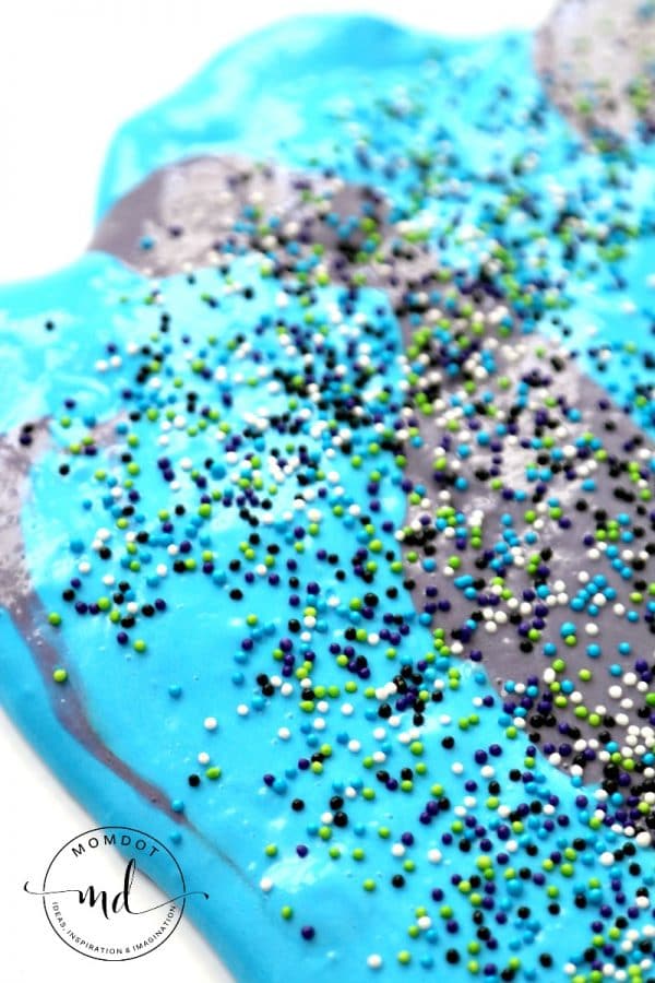 Galaxy Slime (With Magically Appearing Planets!) - Momdot.com