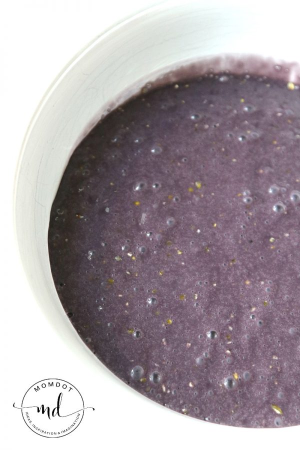 Bat Poop Slime: Halloween Slime Recipe! - Momdot.com