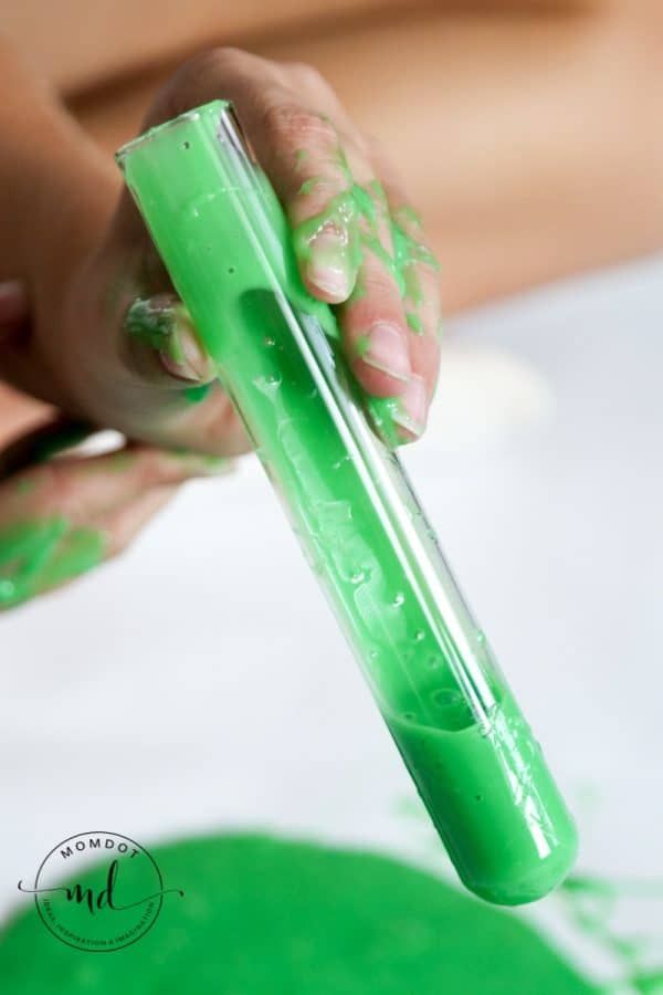 Mad Scientist Halloween Slime Tutorial - Momdot.com