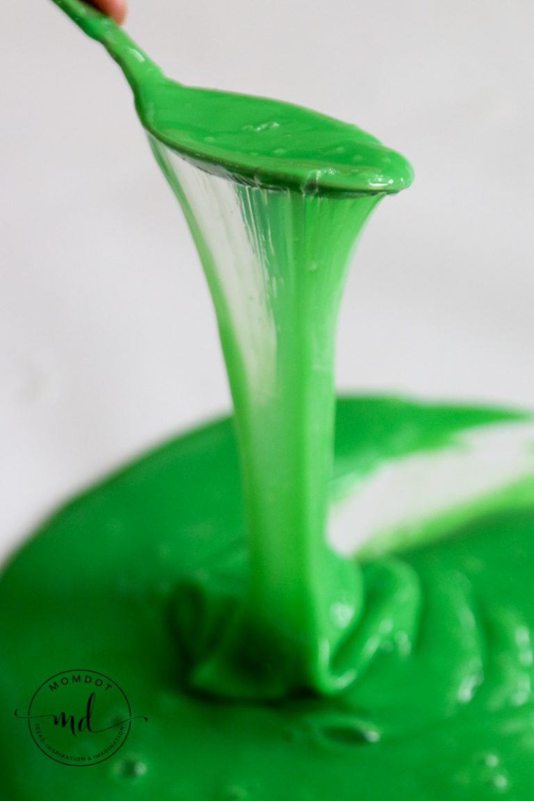 Mad Scientist Halloween Slime Tutorial - Momdot.com