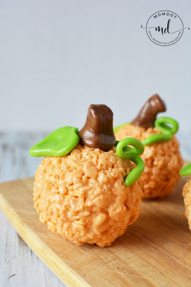 Pumpkin Rice Krispie Treats Recipe - Momdot.com