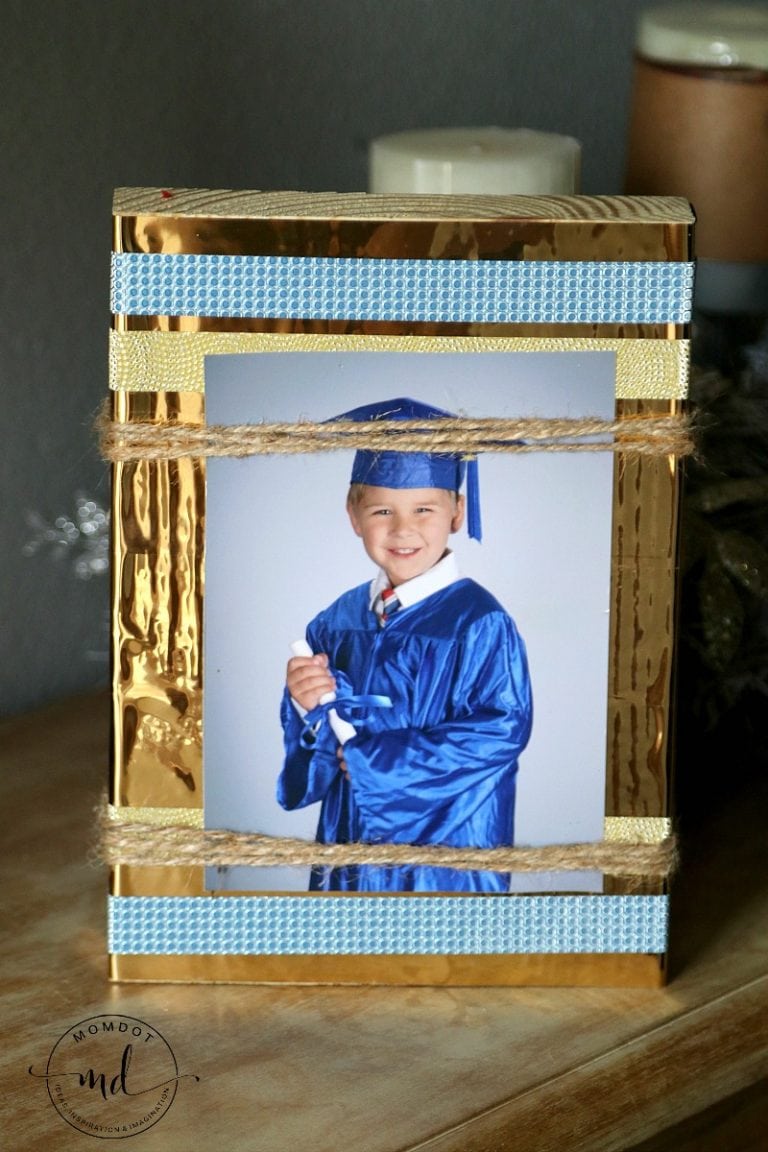 How to make a Picture Frame: Homemade Christmas Gifts - Momdot.com