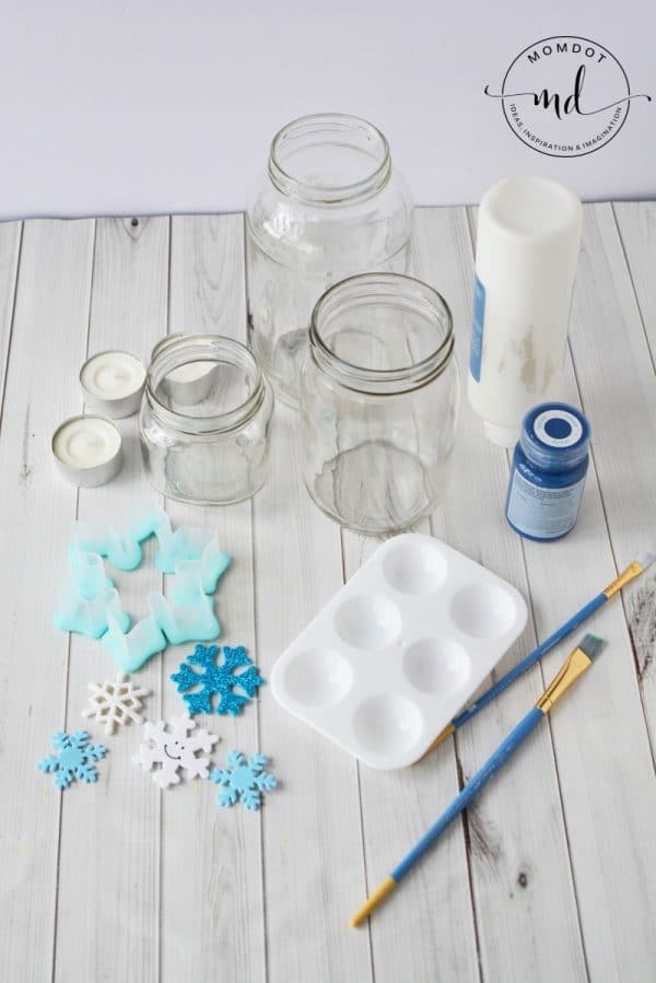 Snowflake Mason Jar DIY : Christmas Mason Jar Tutorial