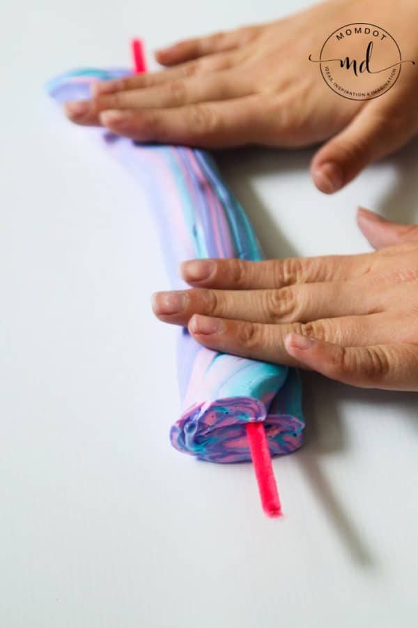 Making Slime Moldable and Bendable for Play - Momdot.com