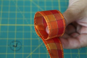 Ribbon Bows: A DIY How-To! - Momdot.com